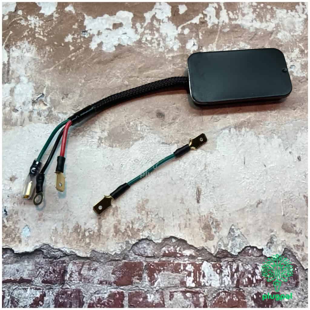 10V Solid State Voltage Stabiliser - plugpal